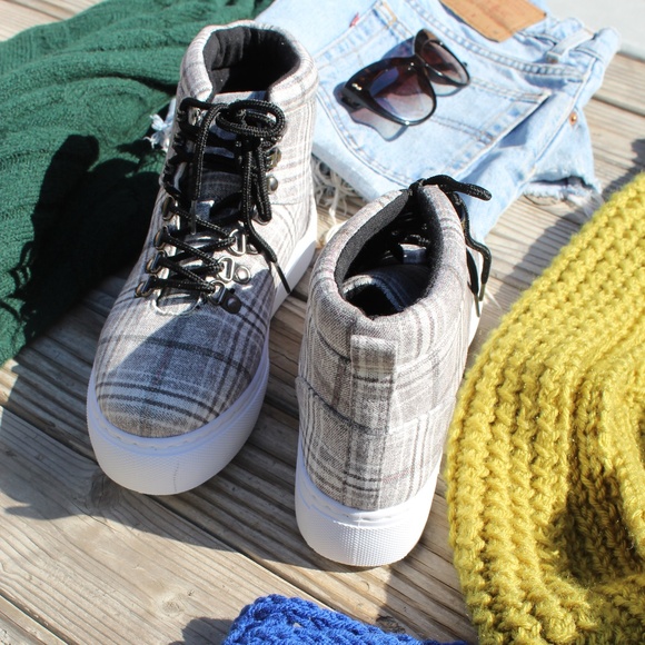 Shoes | Fall Favorite Collection Grey Plaid Sneaker | Poshmark